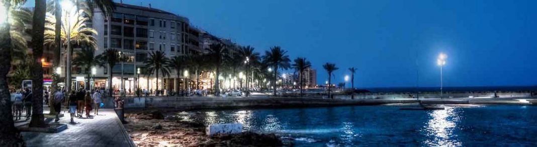Top Beaches In Torrevieja With Map & More Things to Do